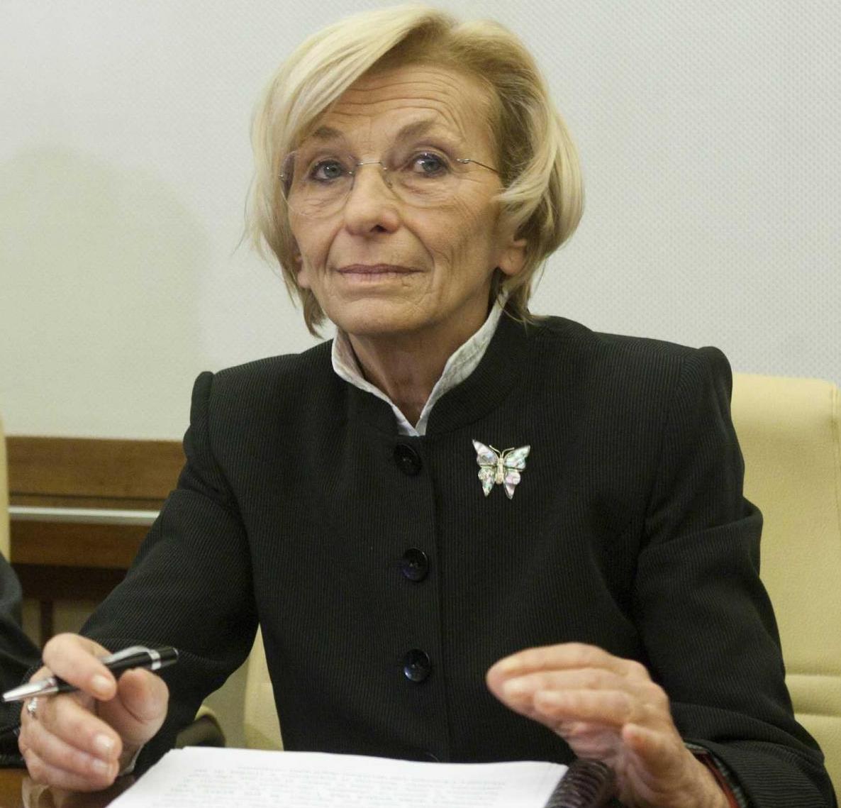 Emma Bonino: Io non sono il mio tumore e voi neppure siete la vostra ...